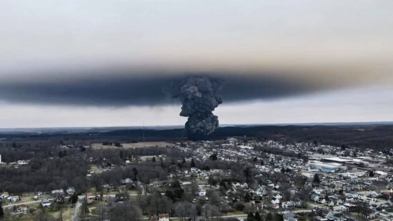 SUA au subraportat un dezastru de mediu major în Ohio!